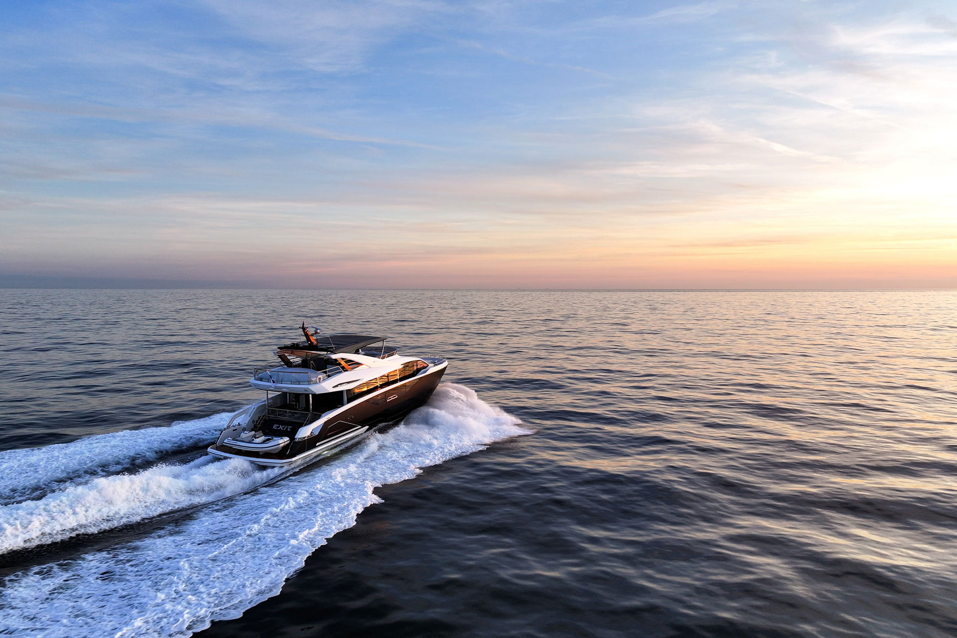 Koe Välimeri superjahdilla - Adrianmeren luksusristeily | The Lux ...